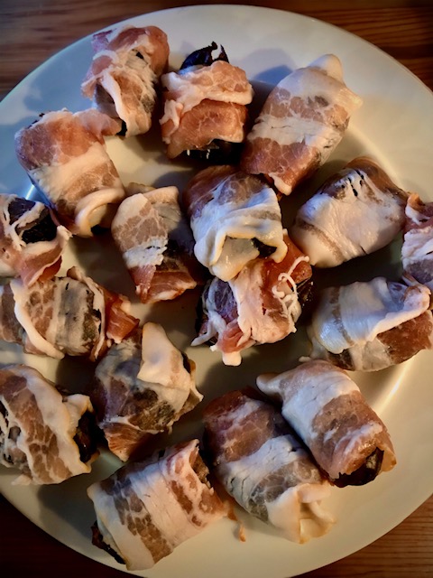 Garnelen und Datteln im Speckmantel - Die Pfanne von harecker.de